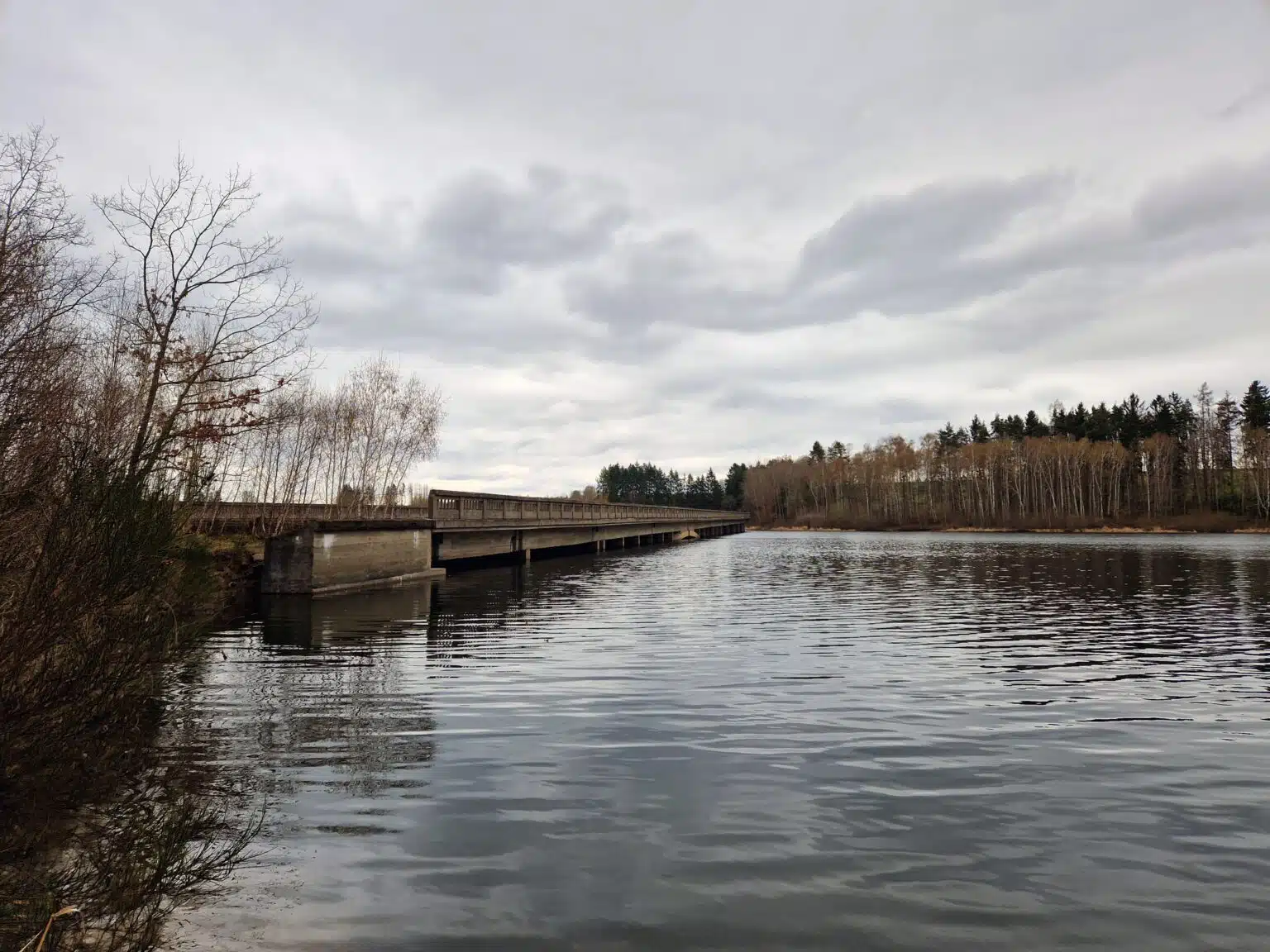 Borovský most - (ne)dokončený projekt - Toulavé Šlápoty